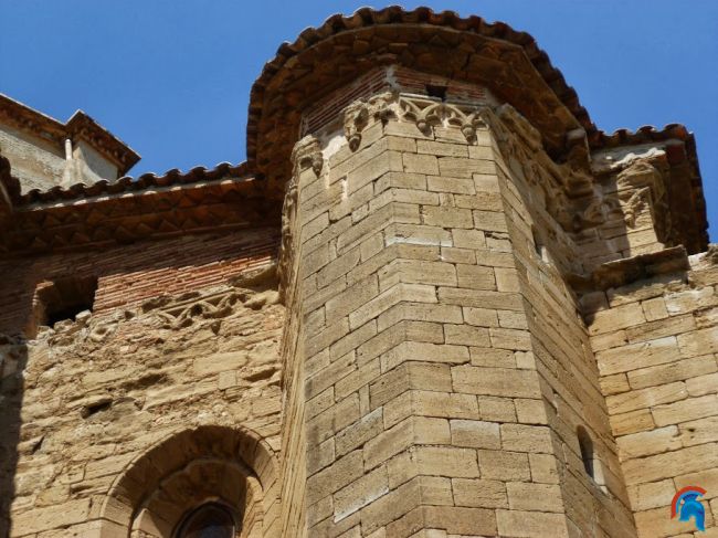 Iglesia de Santa María en Almenar