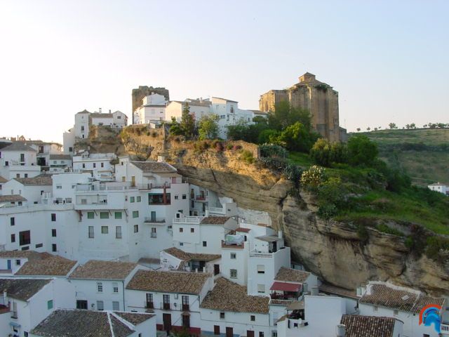 Castillo de Setenil de las Bodegas