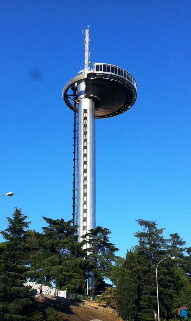 Faro de Moncloa